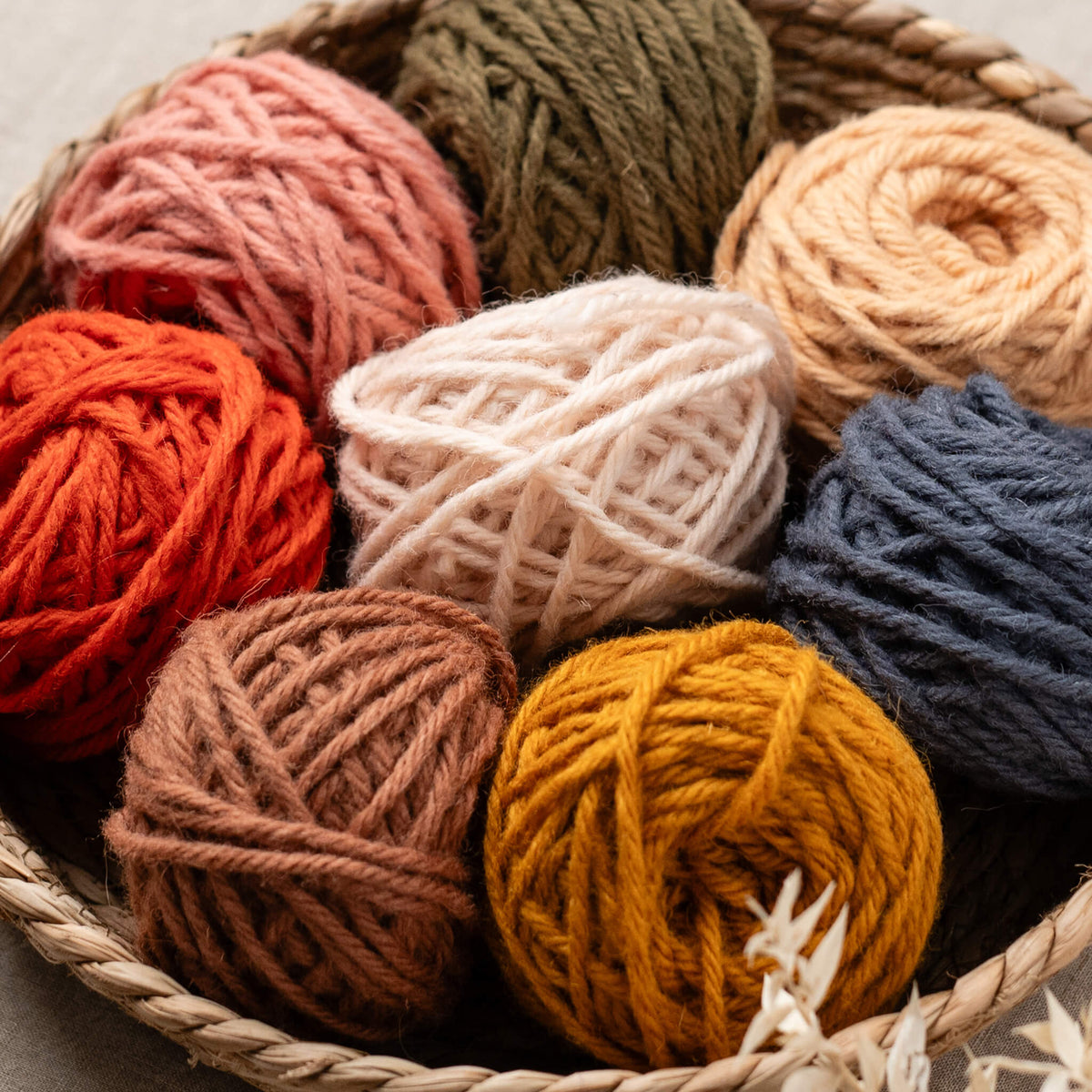 100% wool rug yarn (100g) - bundle of 8 – Whole Punching