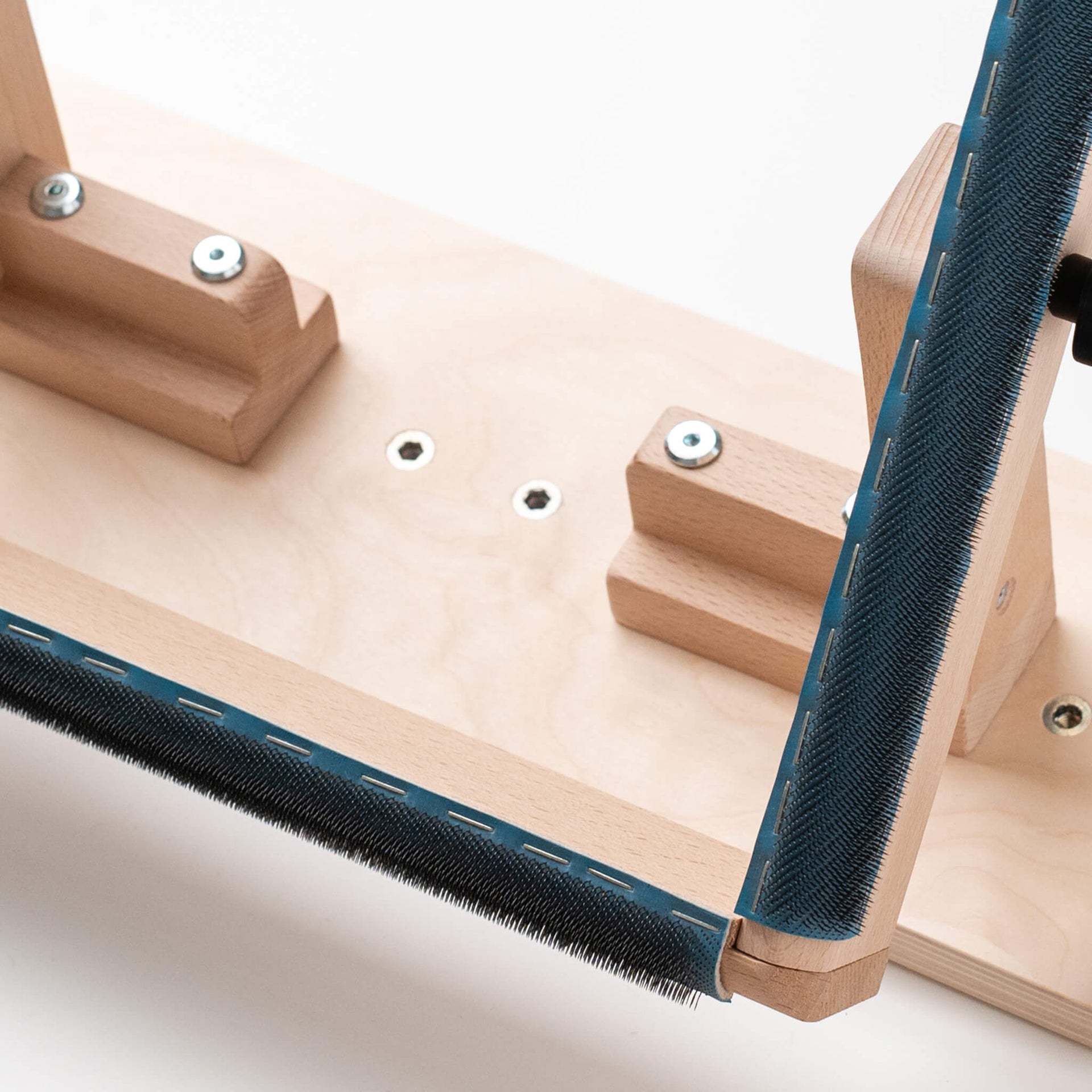 Stand for gripper strip frame – Whole Punching