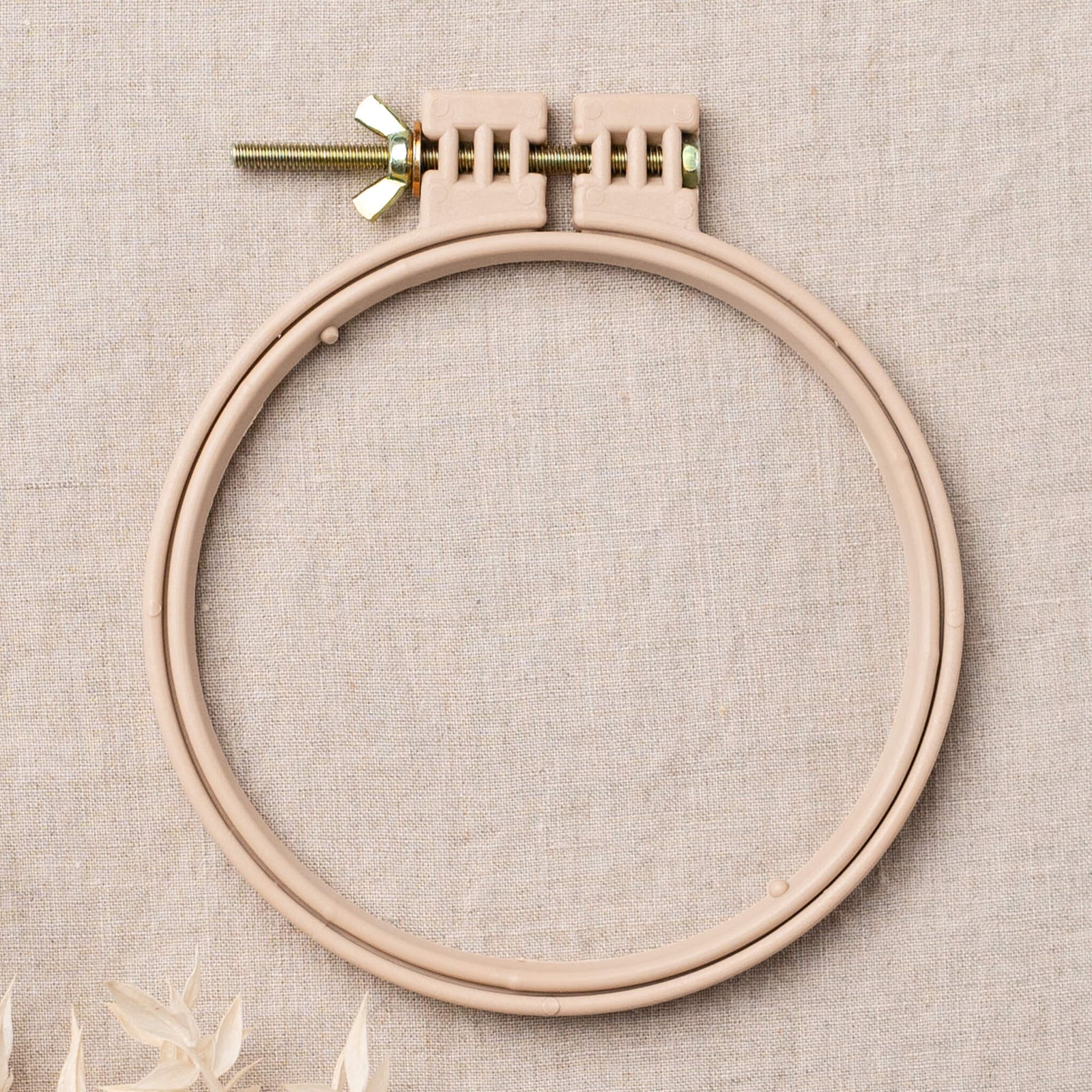 Frames and hoops – Whole Punching